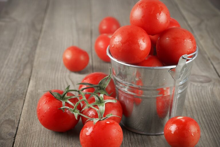 Jak zavařovat rajčata + zajímavé recepty - Cestakbydlení